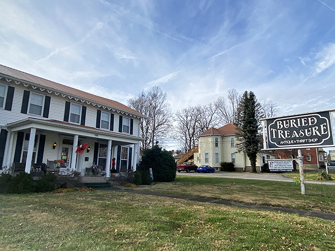 Like a treasure chest disguised as a charming colonial home, Buried Treasure's exterior promises adventure within those white-sided walls.