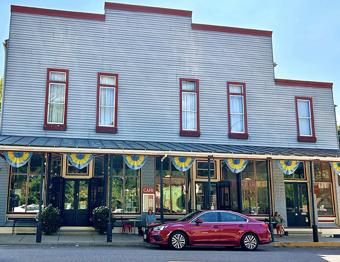 This isn't just a storefront&mdash;it's a siren call to pie lovers everywhere. The classic white clapboard with cheery yellow bunting practically whispers, "Come inside, calories don't count in Stockholm."  