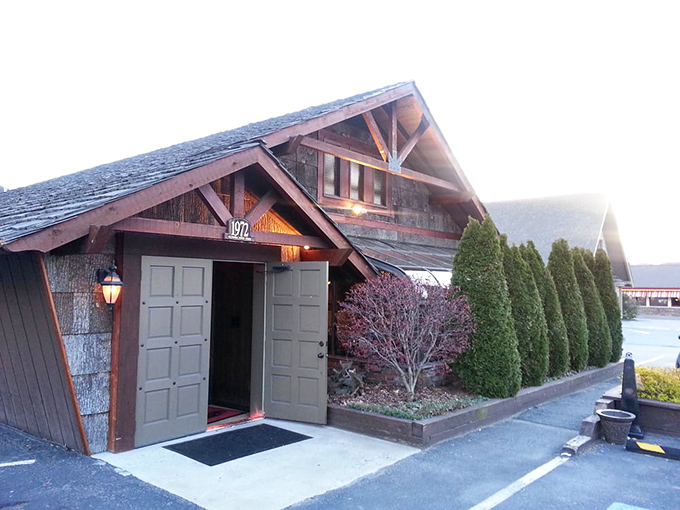 Since 1972, this unassuming mountain cabin has been serving up steakhouse magic that would make Paul Bunyan weep with carnivorous joy.