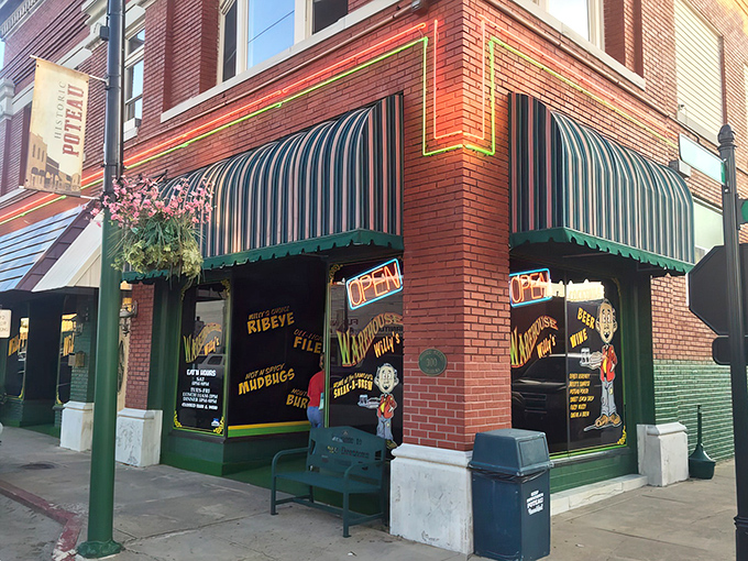 This unassuming brick building in downtown Poteau hides one of Oklahoma's greatest culinary treasures. Like finding a diamond in your grandmother's cookie jar. 