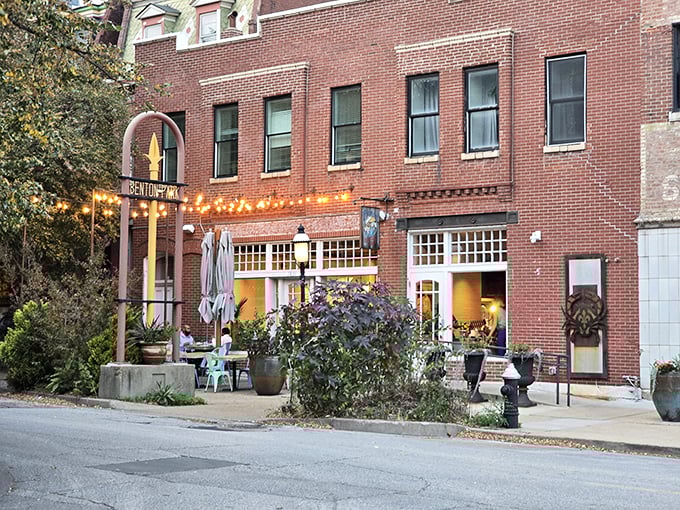 Historic Benton Park provides the perfect backdrop for Peacemaker's culinary magic, where string lights and outdoor seating beckon seafood lovers year-round. 