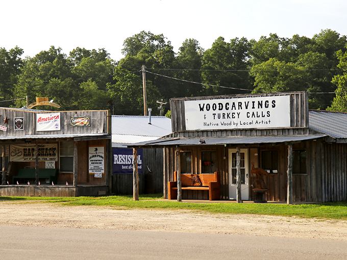 Main Street in Eminence embodies small-town America at its finest, where a two-minute drive gets you everywhere but locals still take their time getting there. 