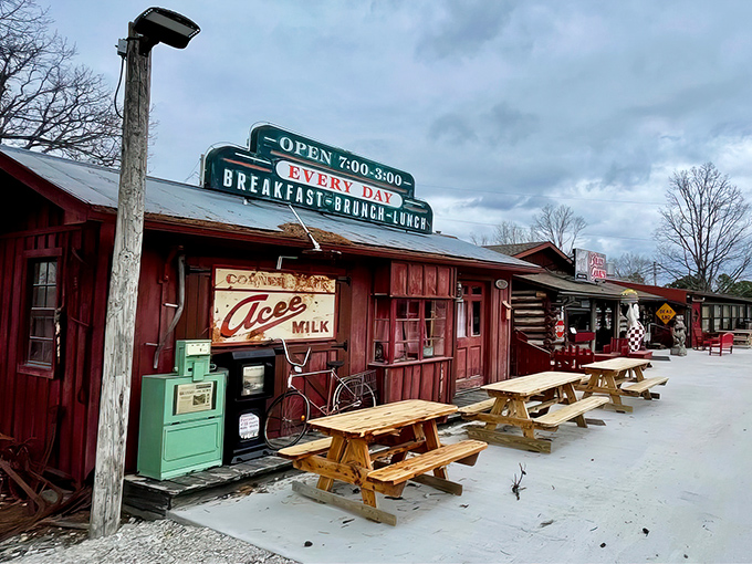 The rustic wooden exterior of Billy Gail's looks like a film set for "Ozark Country Breakfast: The Movie." Open daily from 7 to 3. 