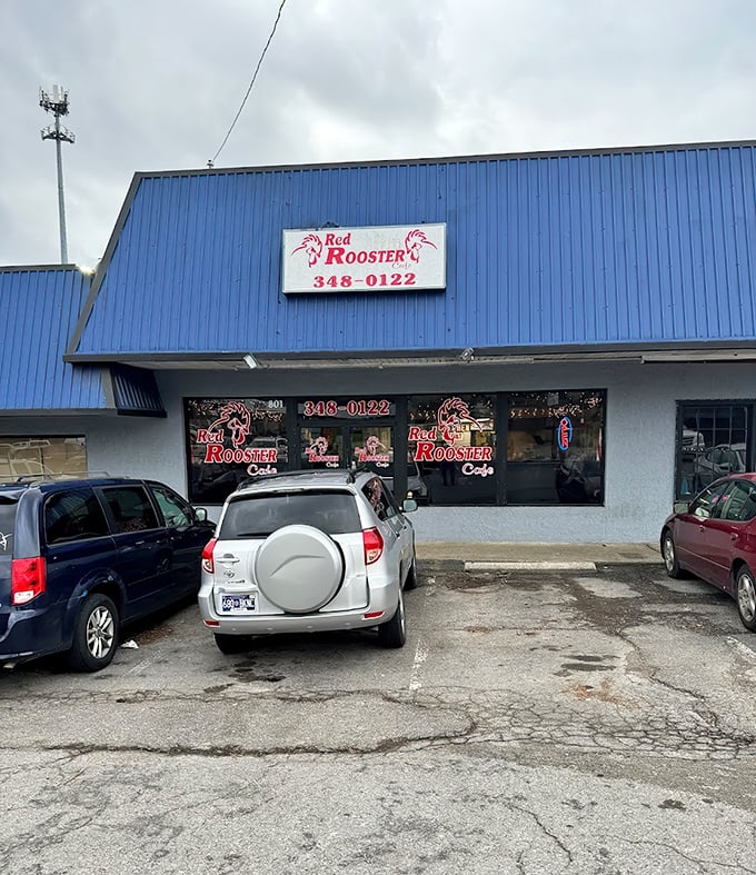 The blue-roofed beacon of breakfast bliss. Red Rooster Cafe's exterior may be humble, but those cars in the lot tell the real story.
