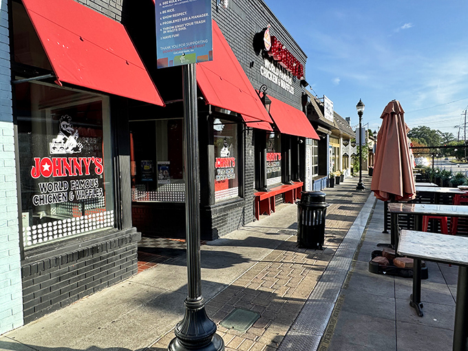 1. this small town restaurant in georgia has fried chicken known throughout the state