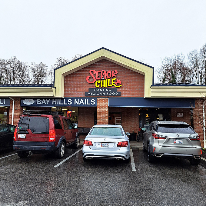 Se&ntilde;or Chile Cantina's modest strip mall exterior plays the ultimate culinary misdirection&mdash;like finding a winning lottery ticket in your junk drawer.