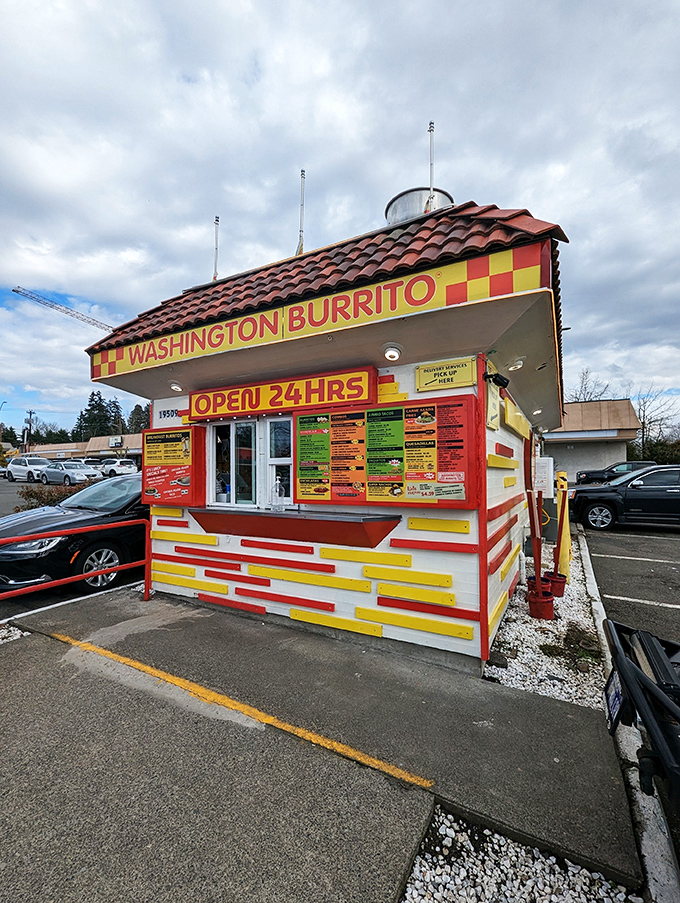 The unassuming exterior of Washington Burrito proves once again that culinary treasures often hide in the most modest packaging.