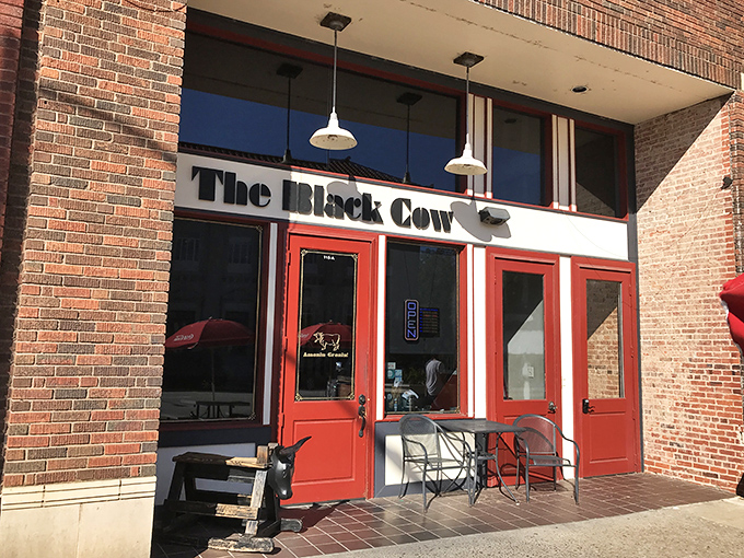 Those iconic red doors aren't just an entrance to a restaurant&mdash;they're a portal to Southern comfort food nirvana.
