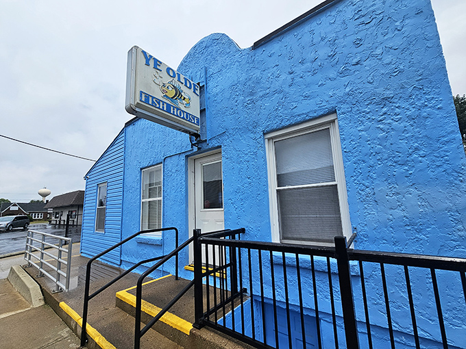 That iconic blue exterior isn't just eye-catching&mdash;it's practically a lighthouse guiding hungry travelers to seafood paradise in landlocked Indiana.