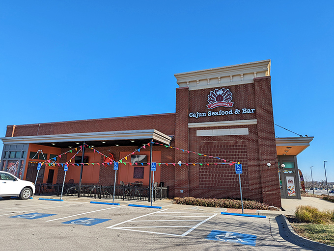 The brick exterior of Dancing Crab beckons like a lighthouse for seafood lovers lost in a sea of Kansas barbecue joints.