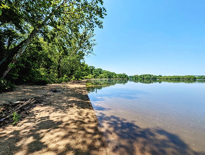 Where land meets water in perfect harmony. Tuttle Creek's shoreline offers that rare combination of tranquility and adventure waiting just steps apart.