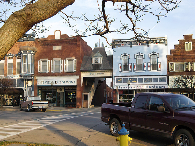 Pella's distinctive Dutch-inspired architecture makes you wonder if your GPS secretly rerouted you across the Atlantic. Holland in the heartland!