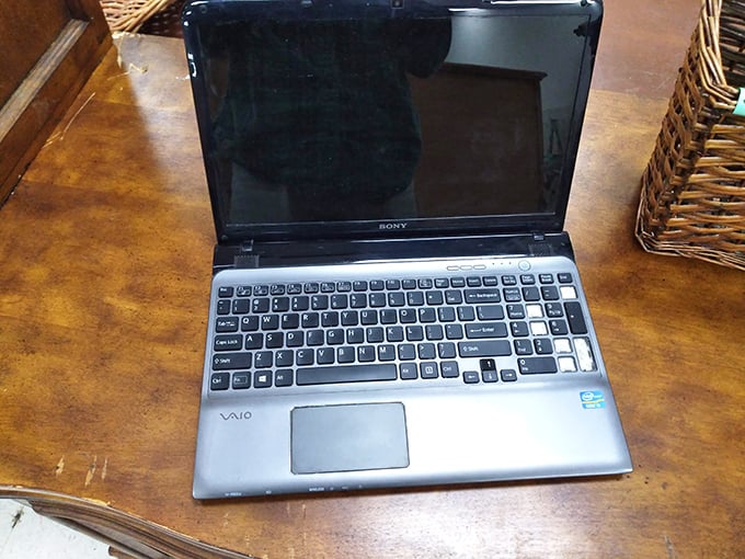 Yesterday's technology at tomorrow's bargain prices. This Sony VAIO laptop represents the circle of electronic life in thrift store form.