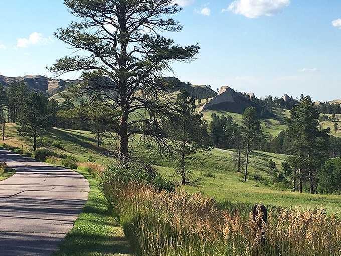 These rolling hills and open skies explain why locals never tire of Chadron's views&mdash;each sunset feels like a personal gift.