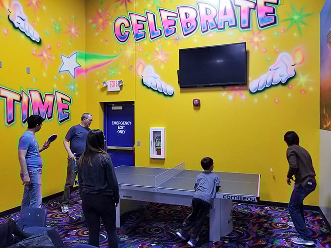 Table tennis brings generations together in a brightly colored celebration room. Competition knows no age limit here!