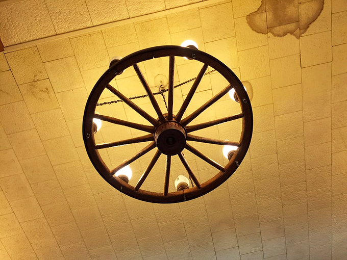 That wagon wheel chandelier isn't just lighting&mdash;it's setting the mood for a genuine Pennsylvania Dutch experience.