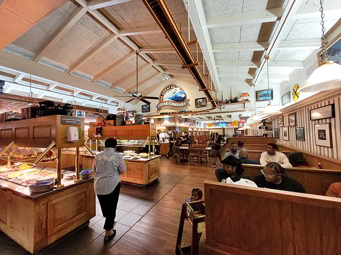 The salad bar pilgrimage is a ritual here&mdash;locals navigate with practiced precision while newcomers marvel at the bounty of options.