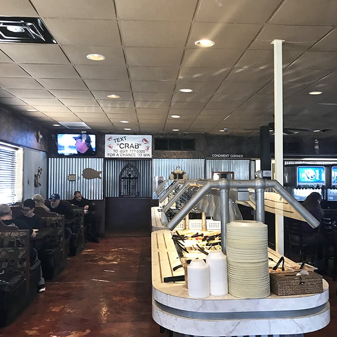 The dining room buzzes with the energy of happy eaters&mdash;that magical restaurant sound of people having exactly the meal they were hoping for.