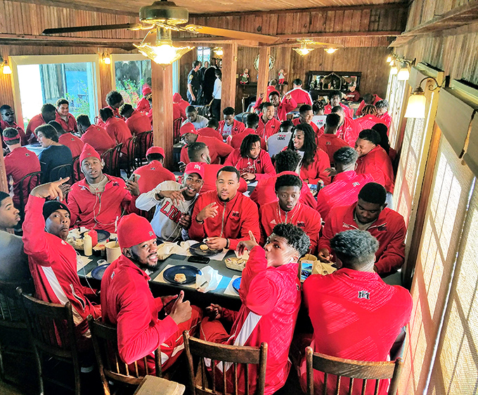 A sea of crimson jerseys and hungry athletes. Even sports teams know where to fuel up properly in Ocean Springs.