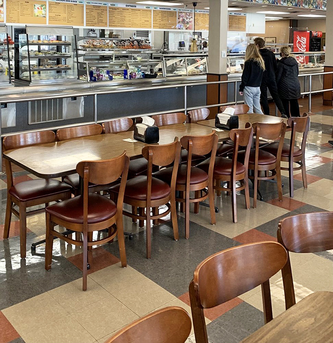 No fancy design consultants needed&mdash;just honest wooden chairs, clean tables, and the anticipation of deliciousness to come.