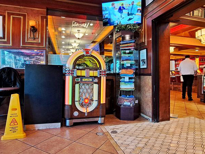 Every proper time warp needs a jukebox. Pick your soundtrack while waiting for a table&mdash;Elvis pairs perfectly with patty melts.