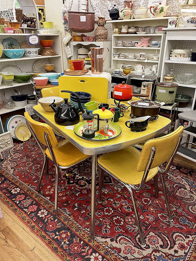That yellow dinette set! Like sitting in your grandmother's kitchen circa 1962, complete with matching kitchenware.