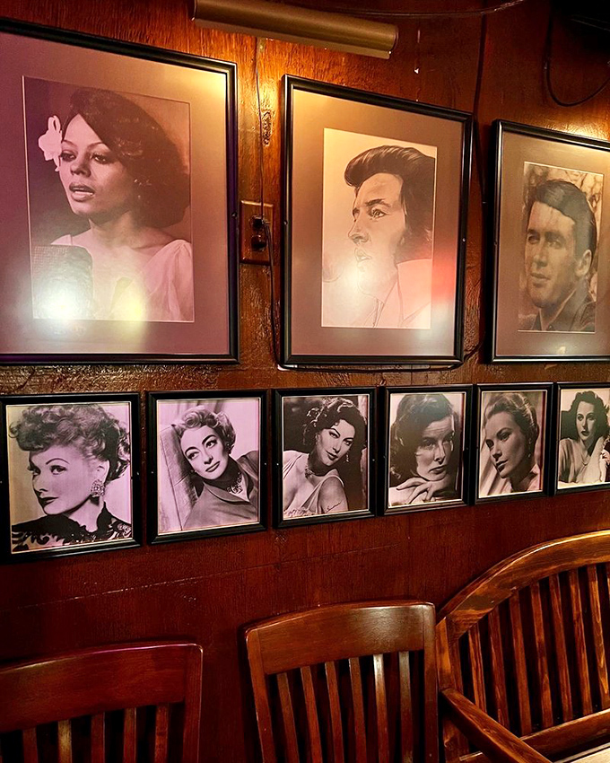 Hollywood's golden age stars watch over your meal like approving ancestors. Dean Martin would definitely order another round here.