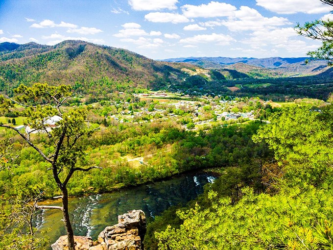 From Lover's Leap, the valley unfolds like a topographical map come to life, with the French Broad River cutting through verdant mountains.