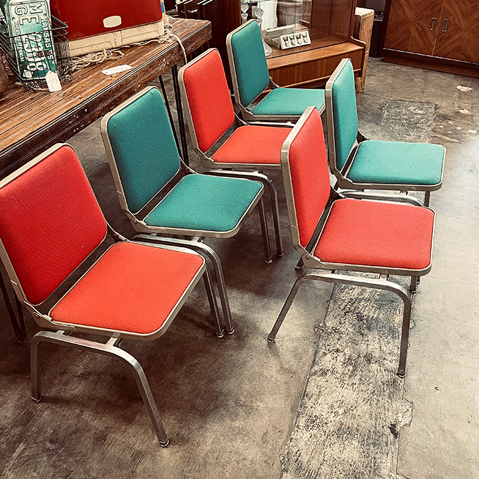 The 1950s luncheonette called and wants its chairs back. That red and turquoise combo could single-handedly restart Atomic Age design.