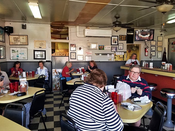 The regulars don't come for the ambiance&mdash;they come because some flavor memories are worth revisiting every chance you get.