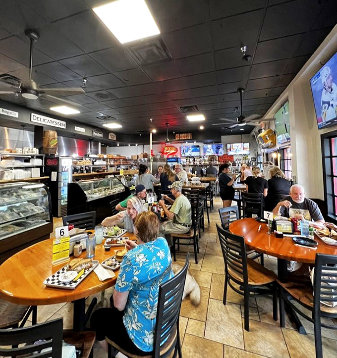 A bustling dining room filled with the happy murmur of satisfied customers. That blue Hawaiian shirt guy knows he's found the real deal.