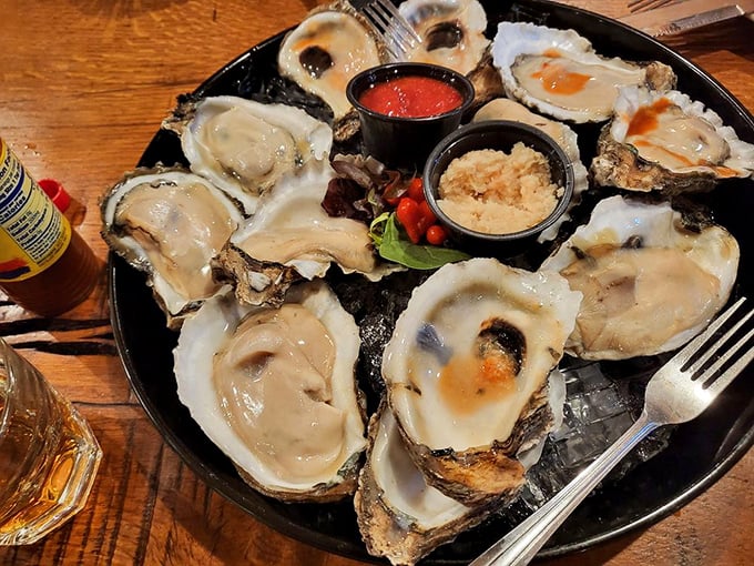 Fresh oysters arranged like jewels in a treasure chest&mdash;briny, beautiful, and begging to slide down your throat.