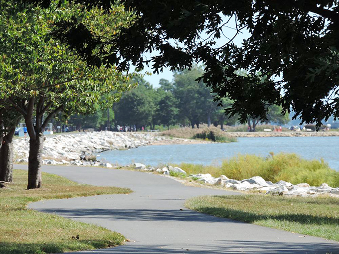 The riverside path offers contemplative strolls where the Delaware River whispers stories of ships, commerce, and the occasional revolutionary plot.