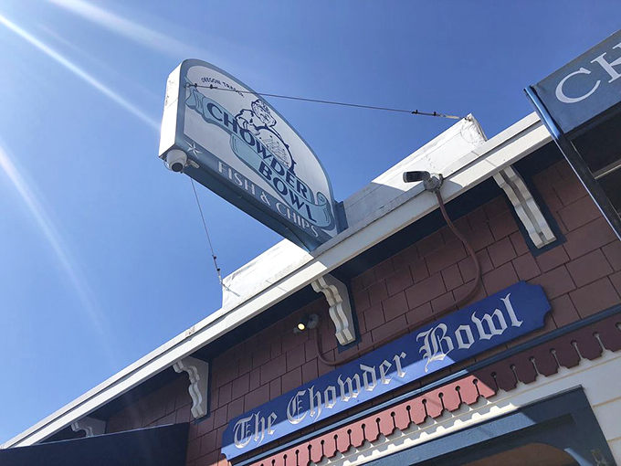 That iconic blue sign has guided hungry travelers to seafood nirvana for years—like a lighthouse for empty stomachs.