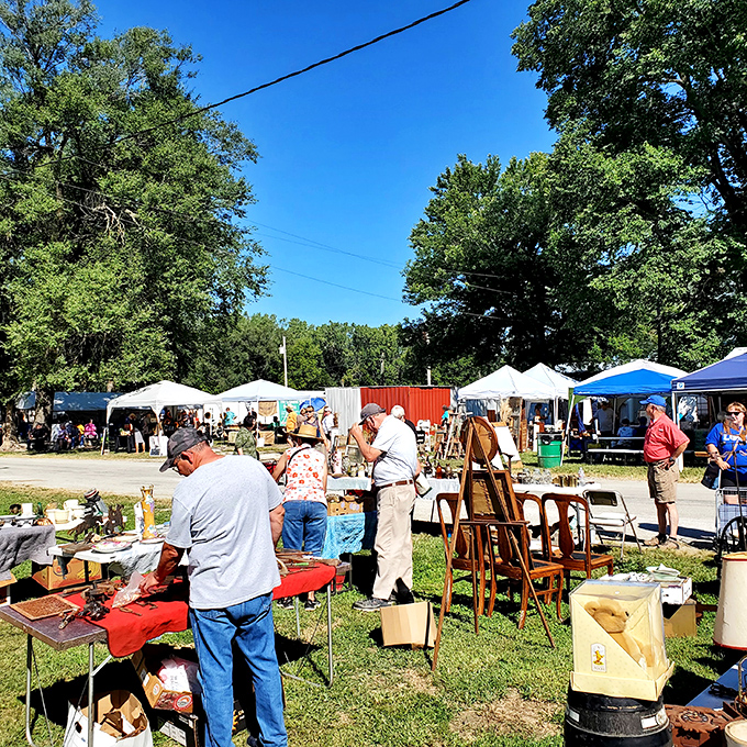 Under perfect blue skies, Sparks comes alive with the dance of commerce&mdash;tables laden with possibilities and shoppers moving with purpose.Add to Conversation