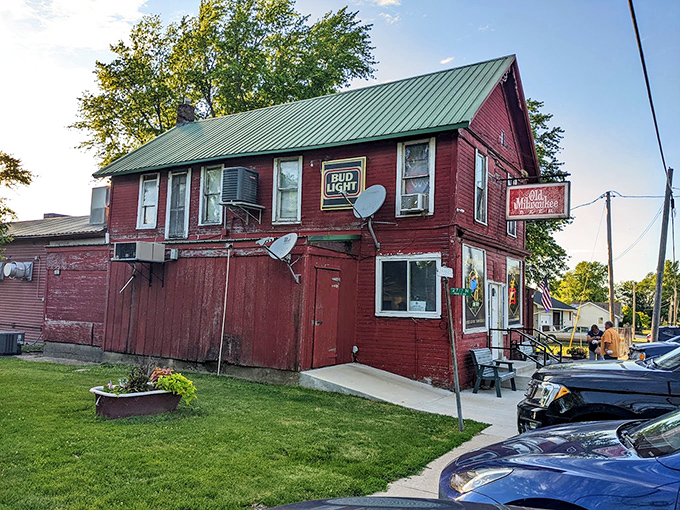 Rural simplicity masks culinary complexity. This humble red building serves up steaks that would make big-city restaurants green with envy.