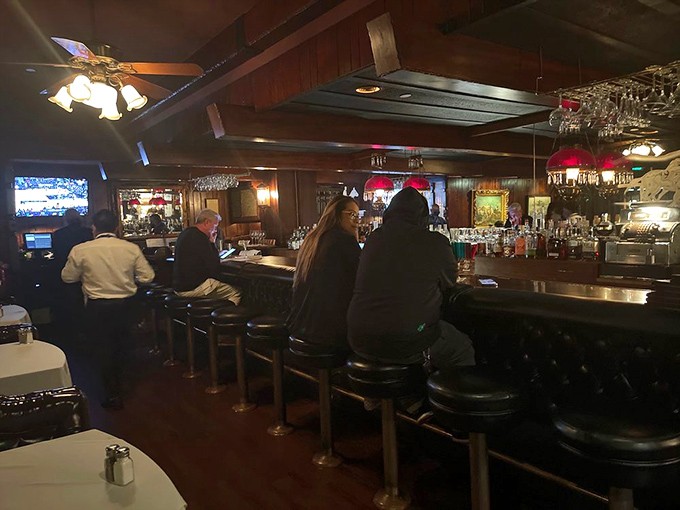 The bar at Taylor's isn't trying to reinvent mixology&mdash;it's perfecting the classics in a space where Don Draper would feel right at home.