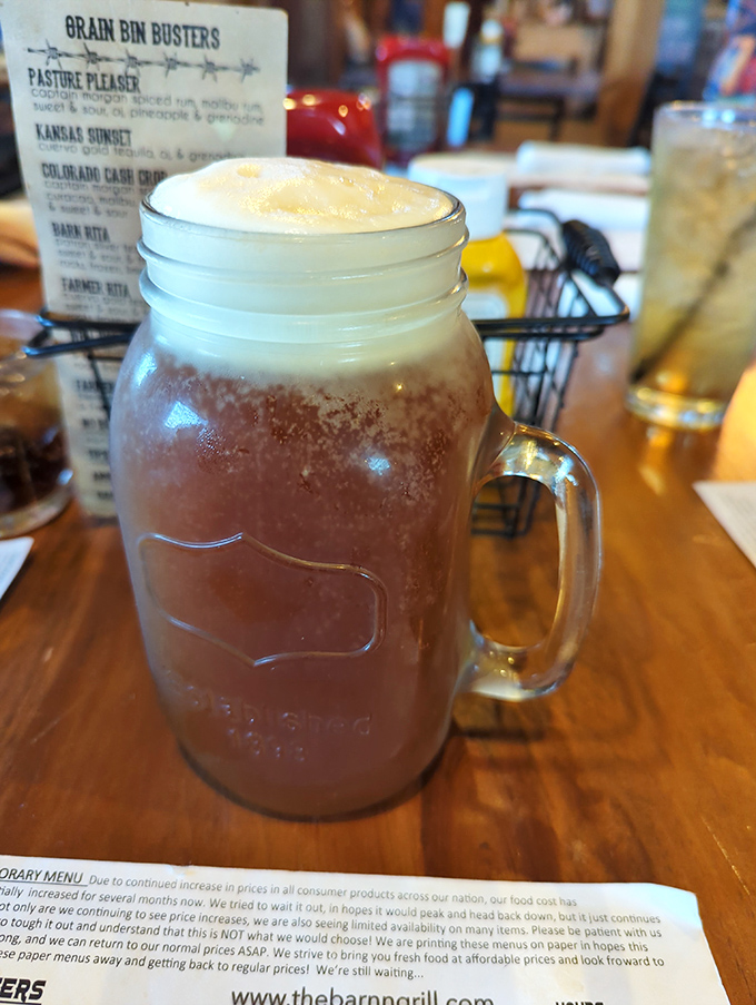 A proper farmhouse brew served in a mason jar, because Kansas knows drinking from stemware is just city folks showing off.