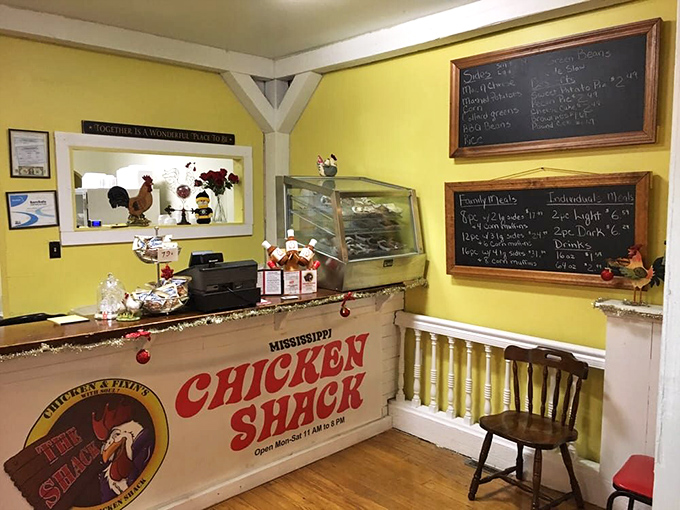 Where the magic happens&mdash;a counter that's seen thousands of chicken orders and just as many satisfied smiles.
