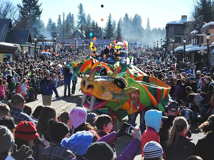 Winter Carnival brings the entire town to life with colorful parades and elaborate snow sculptures. Suddenly, winter doesn't seem long enough.