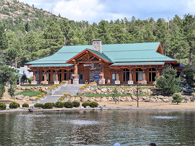 Lost Canyon's rustic-luxe log lodge proves that "roughing it" can include stunning architecture. Those lakeside views from the porch? Pure mountain magic.