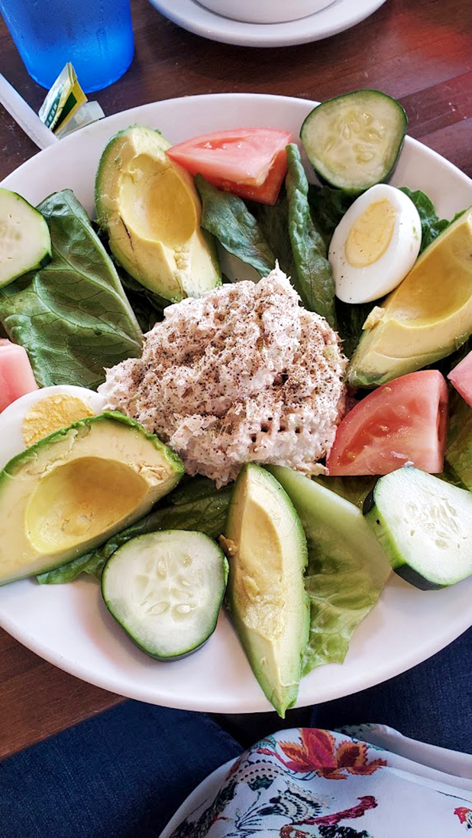 Even the salads here deserve respect&mdash;fresh avocado, hard-boiled eggs, and vegetables arranged like a nutritionist's dream come true.
