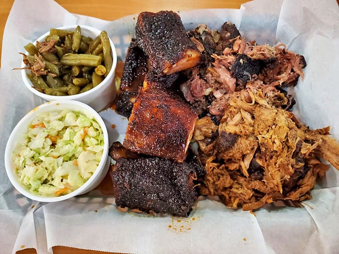 When barbecue meets strategic planning: protein, starch, vegetables, and sauce in perfect harmony. This is edible architecture.