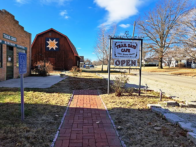 The Trail Days Cafe promises home cooking with a side of history&mdash;comfort food that comforted actual pioneers.