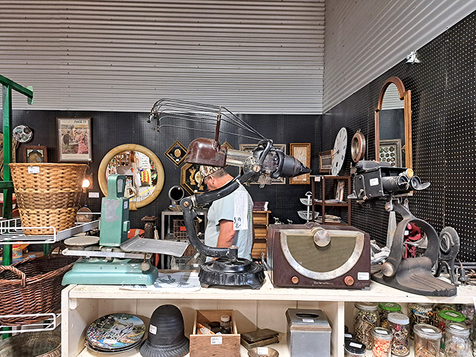 The Queen B boutique isn't just another shop&mdash;it's where modern sensibilities and vintage charm meet for a royal retail experience.