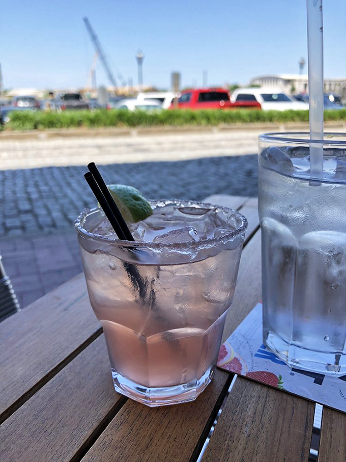 Cocktails with a view&mdash;where each sip comes with a side of Savannah's historic waterfront and endless people-watching opportunities.