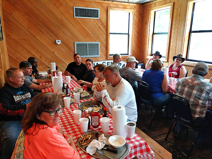 Diners: Where strangers become friends over shared appreciation of good food. Red-checkered tablecloths&mdash;the universal signal for "authentic eating ahead."