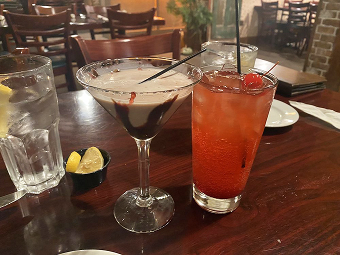 Cocktails at sunset – the unofficial state pastime of Florida. One chocolatey, one fruity, both effective vacation accelerators.