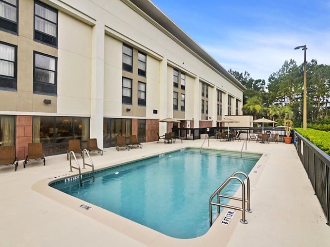 Even the Hampton Inn got the memo about Mount Dora's relaxation requirement&mdash;pool lounging is practically part of the city charter.