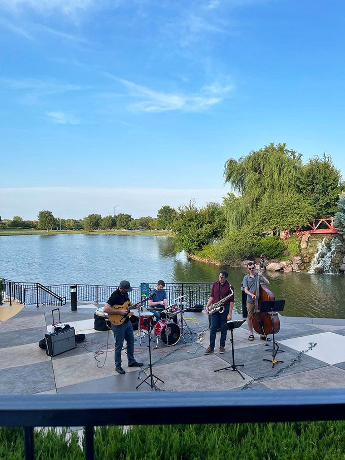 Live music by the waterfront creates the soundtrack for summer evenings that stretch deliciously into the night. 